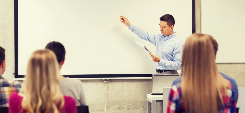 Thinking of teaching? / Historical Association